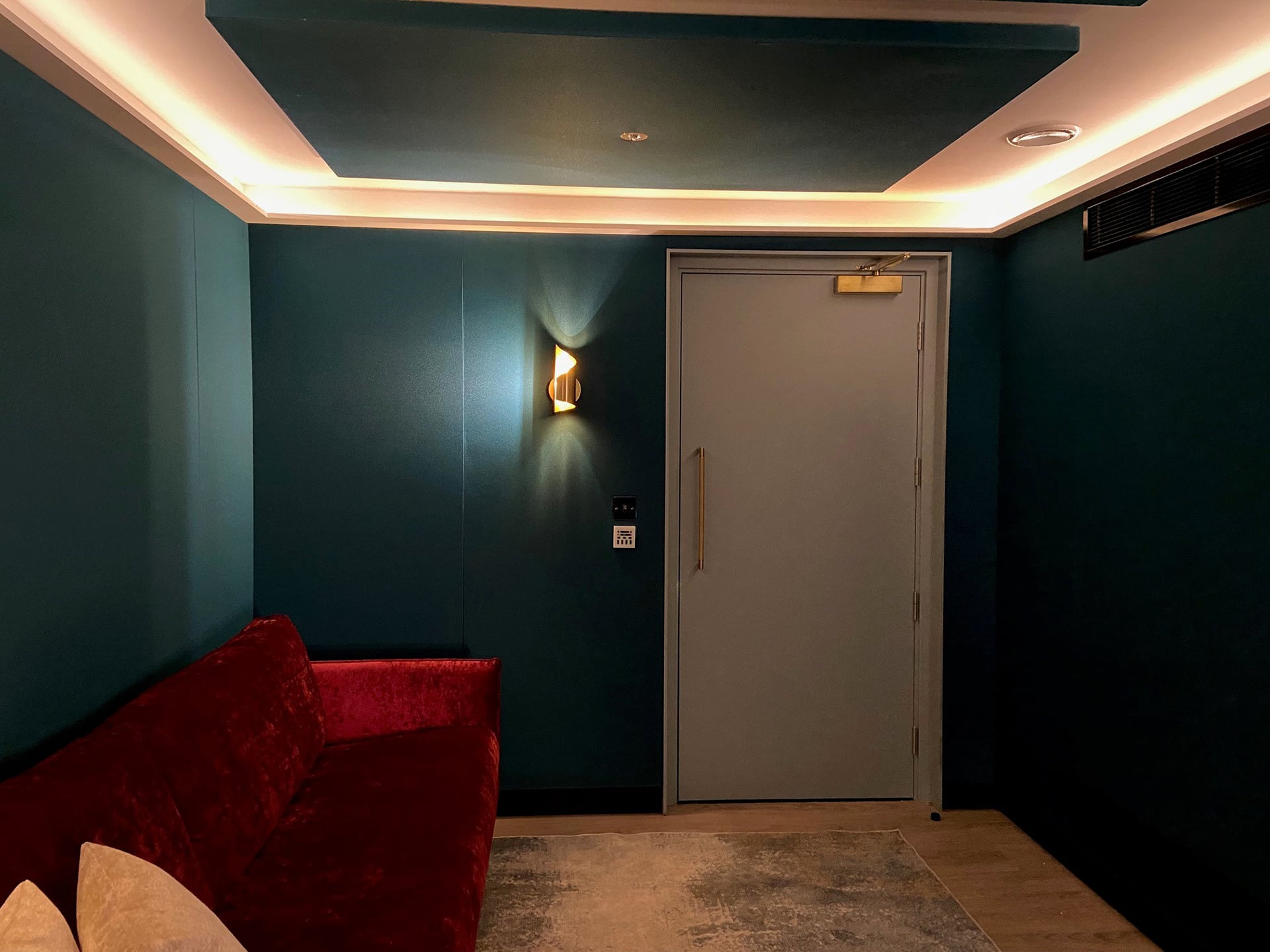 Qube East | Enfield Doors